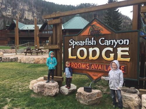 Book Spearfish Canyon Lodge, Lead, South Dakota - Hotels.com