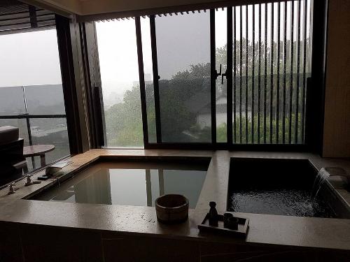 Book Grand View Resort Beitou, Taipei, Taiwan - Hotels.com