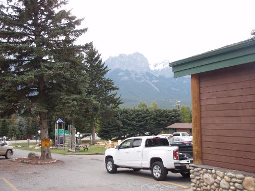 Book Rundle Mountain Lodge, Canmore from $80 CAD/night - Hotels.com
