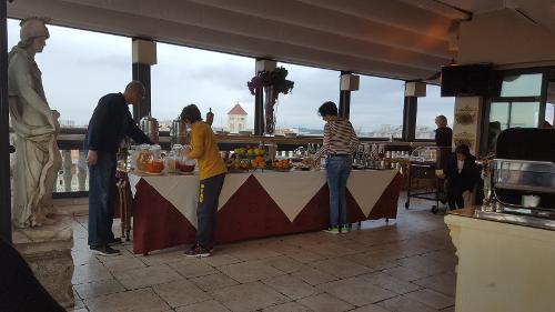 Book Hotel Romanico Palace, Rome, Italy - Hotels.com