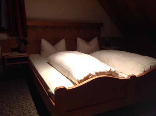 Book Gasthof Hotel Bezold, Rothenburg ob der Tauber, Germany - Hotels.com